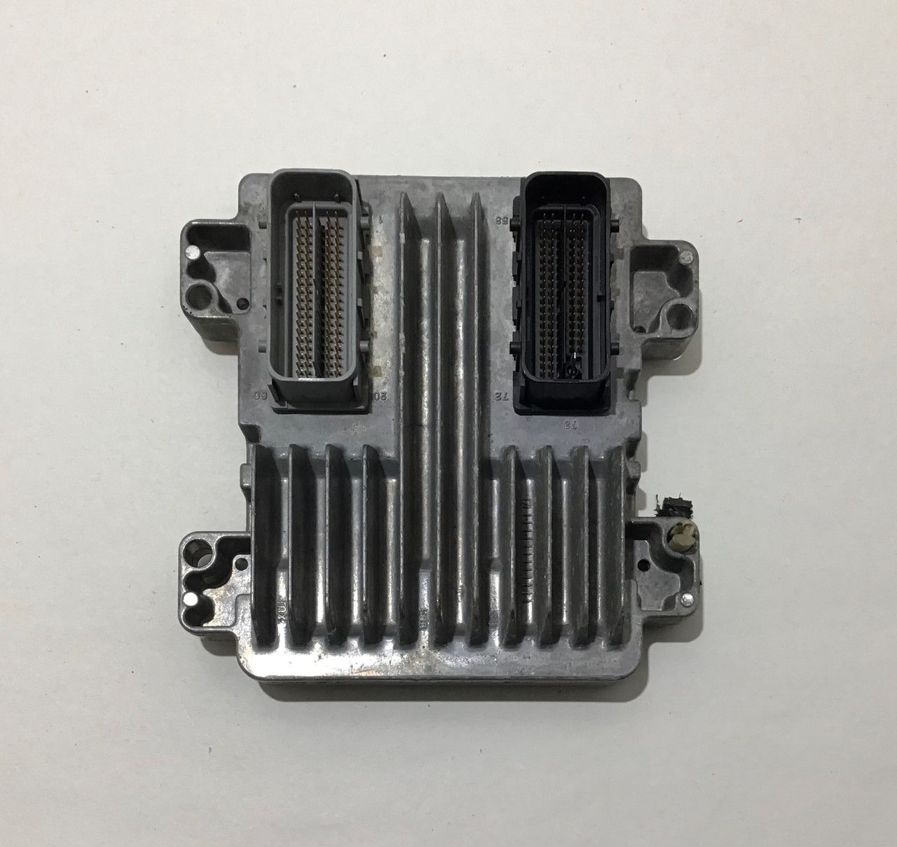 2008 Chevrolet Corvette C6 LS3 Engine Control Module ECU E40 / 12617630 ...
