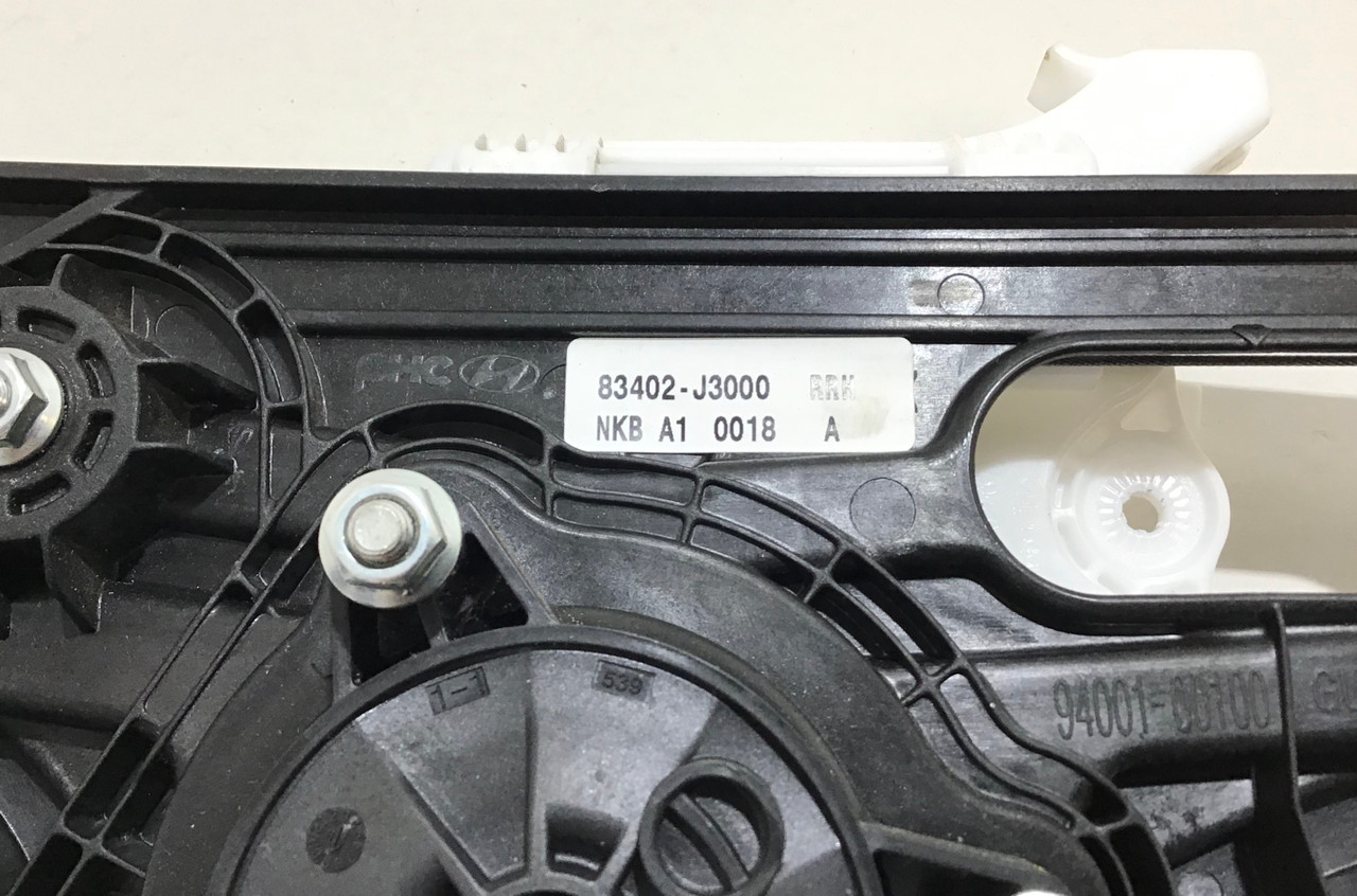 2019-2020 Hyundai Veloster Passenger Rear Window Regulator w/ Motor ...