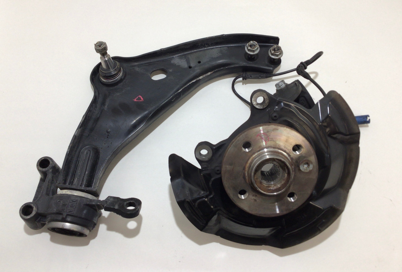 2007-2015 Mini Cooper Driver Front Spindle Hub w/ Lower Control Arm ...