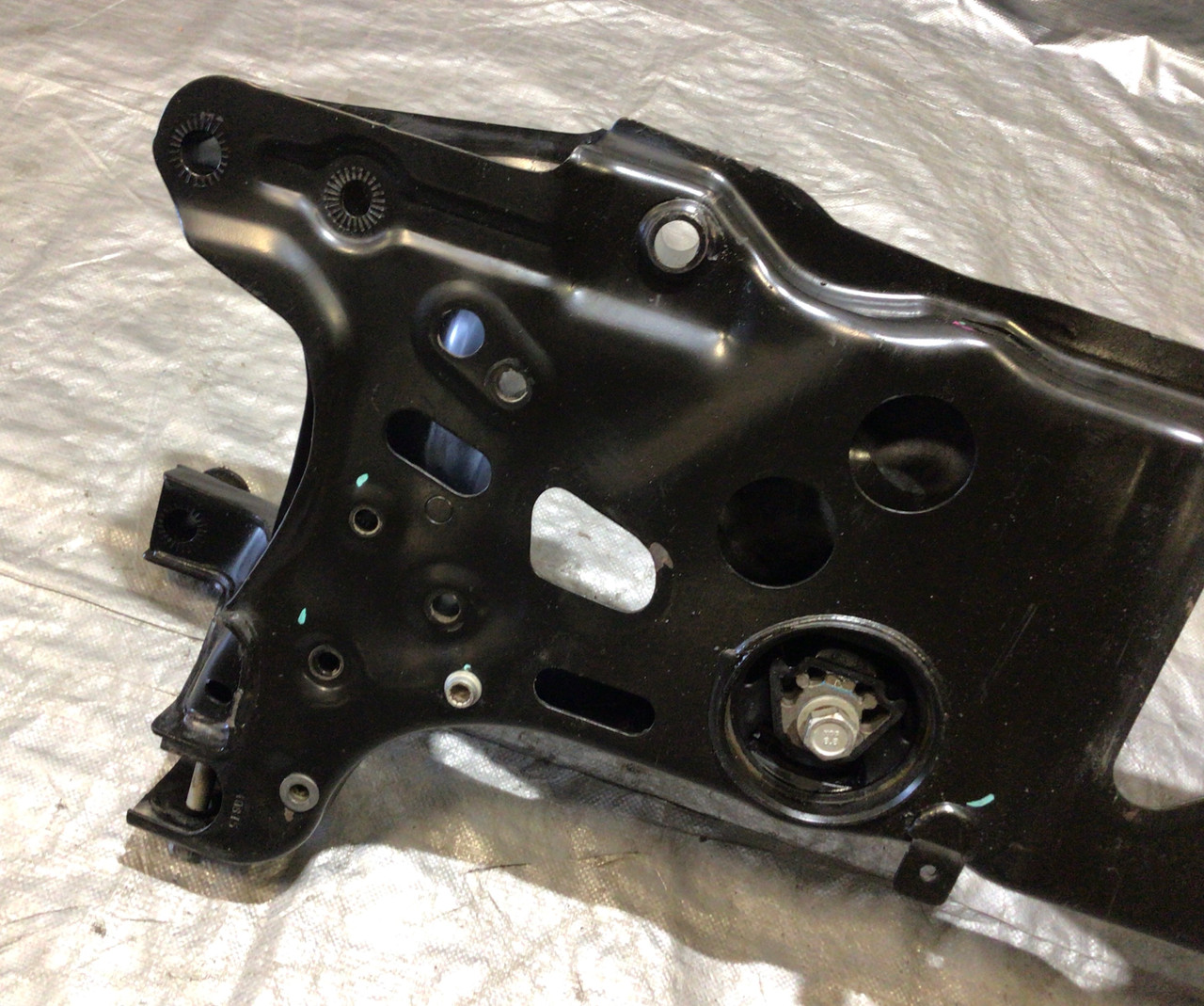 2012 2019 Volkswagen Beetle Front Subframe Crossmember 87k Vb001