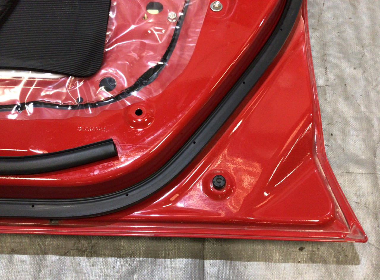 *DAMAGED* 2015-2020 Subaru WRX STI Passenger Front Door Assembly / Pure ...