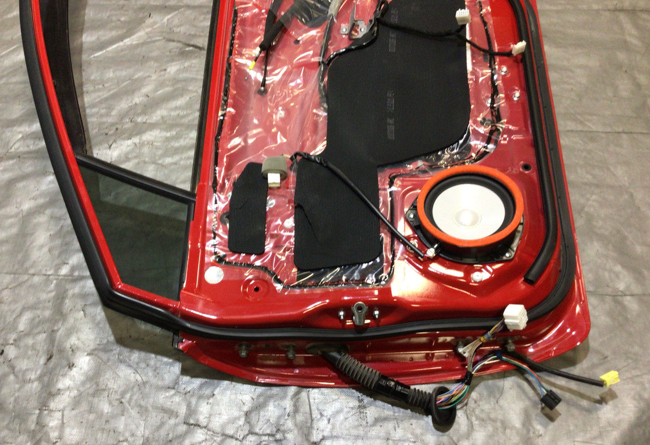 *DAMAGED* 2015-2020 Subaru WRX STI Passenger Front Door Assembly / Pure ...