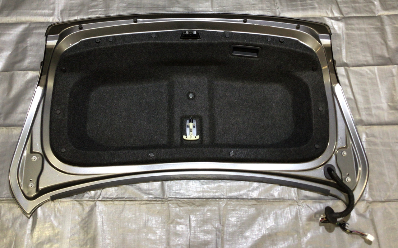 2017-2020 Infiniti Q60 Trunk Lid Panel w/ Rear View Camera / Graphite ...