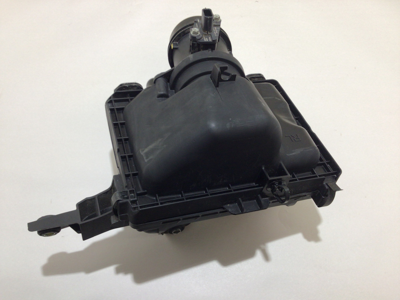 2017-2020 Infiniti Q50 Q60 Passenger Side Air Intake Air Box / OEM ...