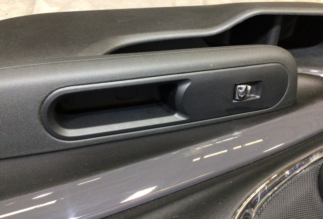 2016-2020 Mini Cooper F54 Clubman Passenger Front Interior Door Panel ...
