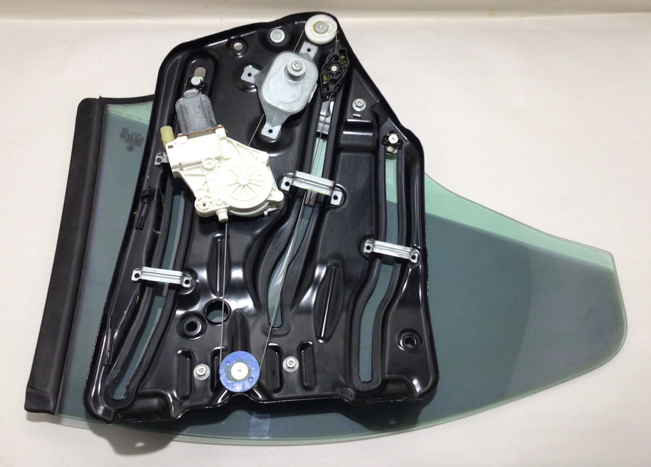2008-2013 E93 BMW M3 Convertible Driver Rear Quarter Window Glass ...
