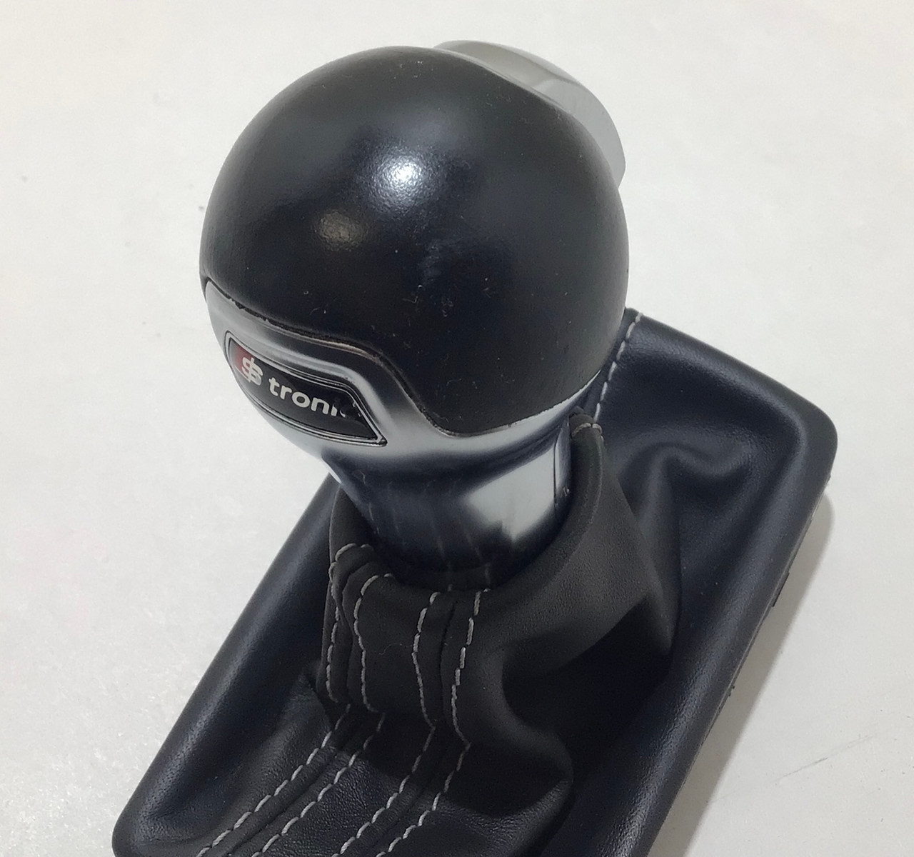 2015-2016 Audi A3 S3 S-Tronic Automatic Shift Knob w/ Trim / S3103 ...