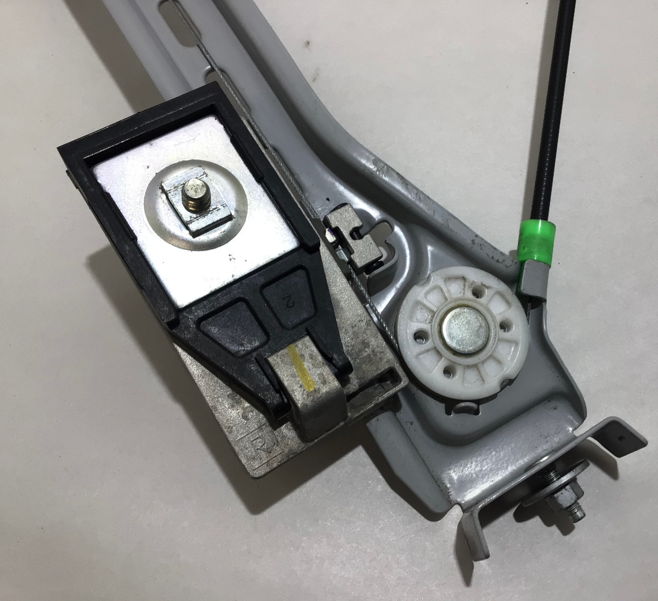 2014-2019 Chevrolet C7 Corvette Passenger Side Window Regulator / Motor ...