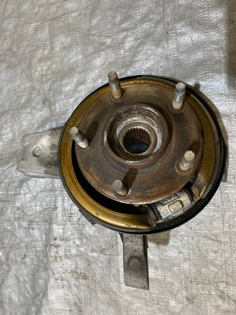 2005-2013 Chevrolet Corvette C6 Base Passenger Rear Hub w/ Control Arms ...