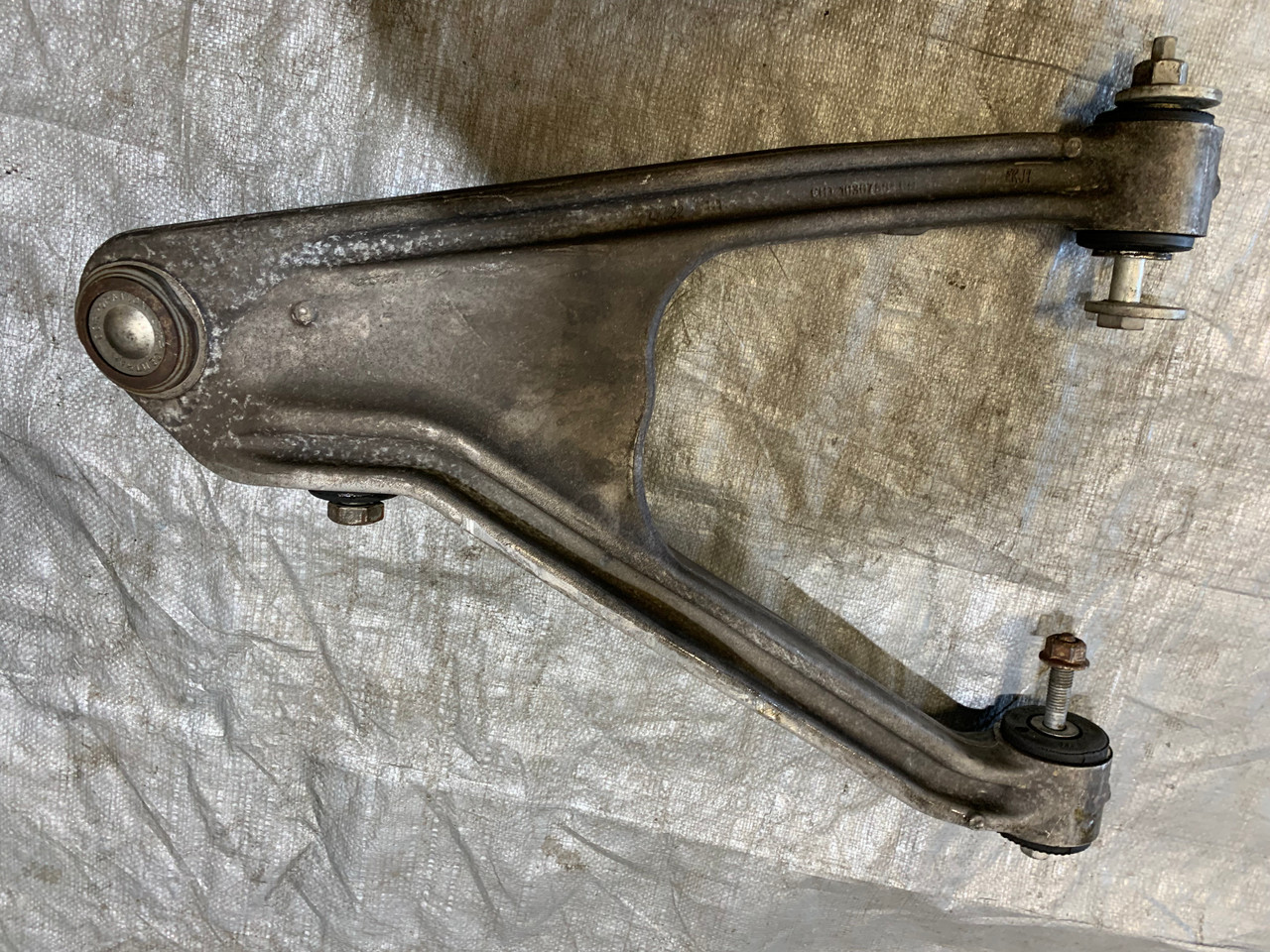 2005-2013 Chevrolet Corvette C6 Base Passenger Rear Hub w/ Control Arms ...