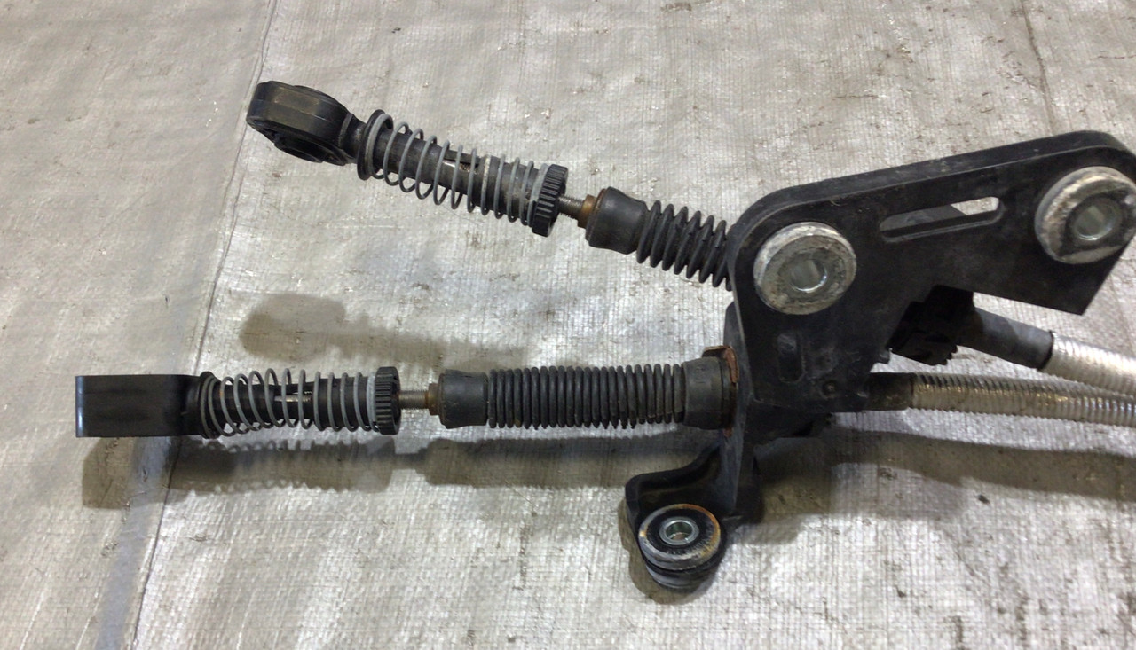 2015-2019 Volkswagen MK7 Golf R / GTI 6 Speed Manual Shifter Base w ...