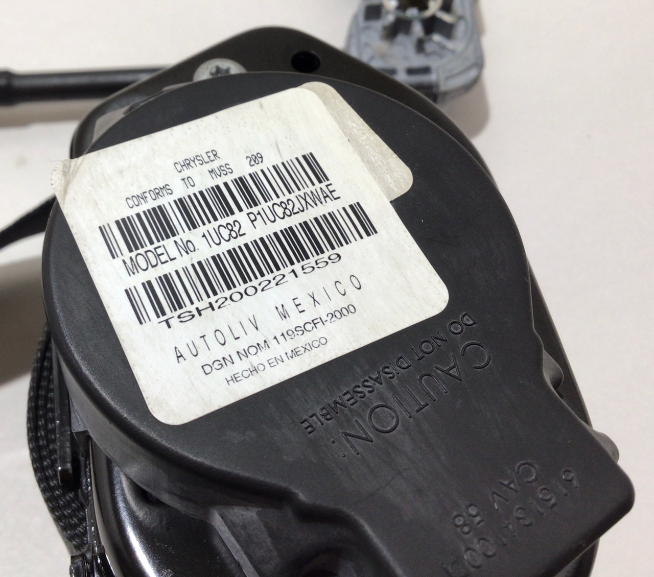 2012-2013 Fiat 500 Abarth Passenger Front Seat Belt w/ Tensioner ...