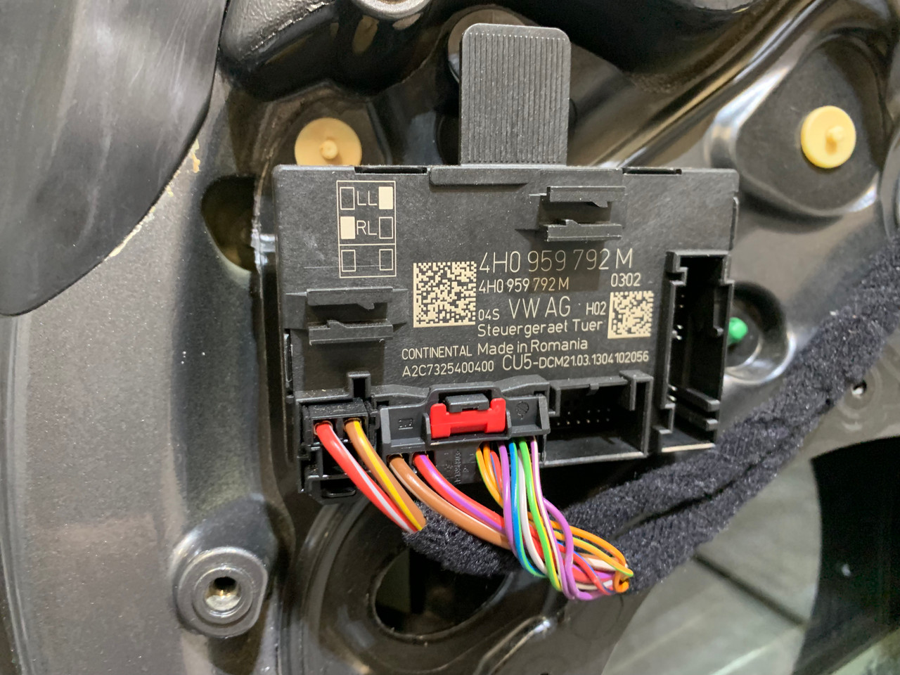 *DAMAGE* 2013-2016 Porsche 981 Boxster / Cayman Passenger Door Assembly ...