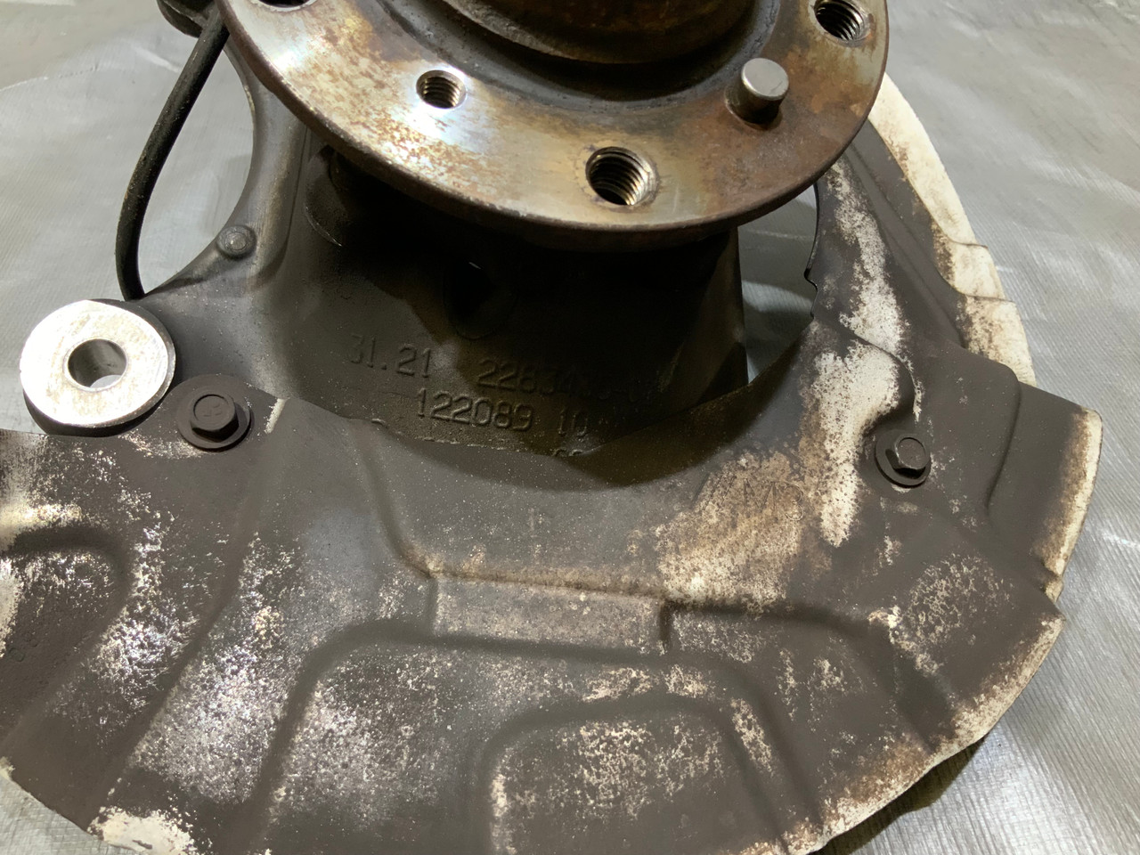 2008-2013 E90 BMW M3 Passenger Front Hub / Spindle / 98K E9M03 ...