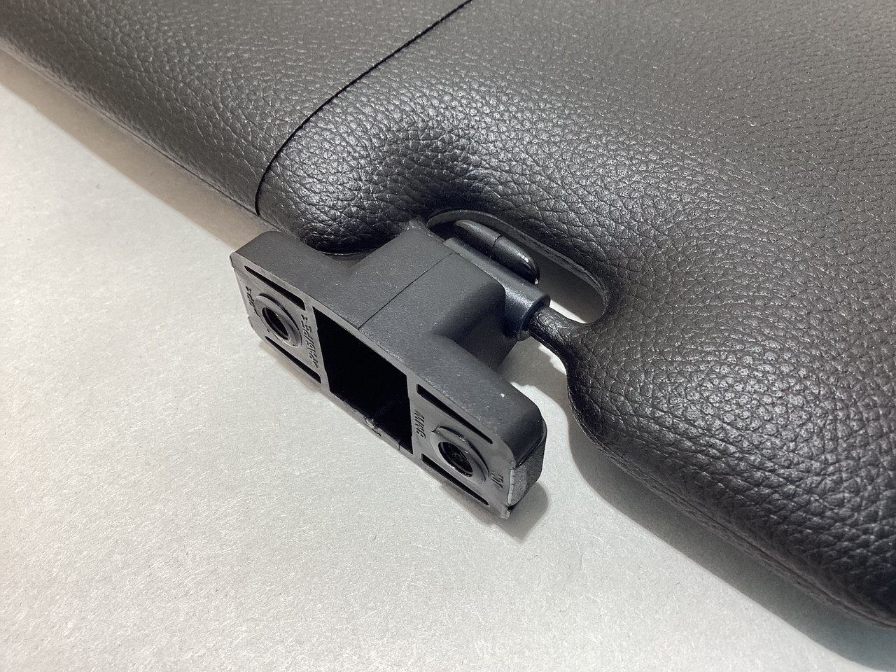 2008-2013 BMW E88 128i 135i Convertible Sun Visors / Pair / Black ...