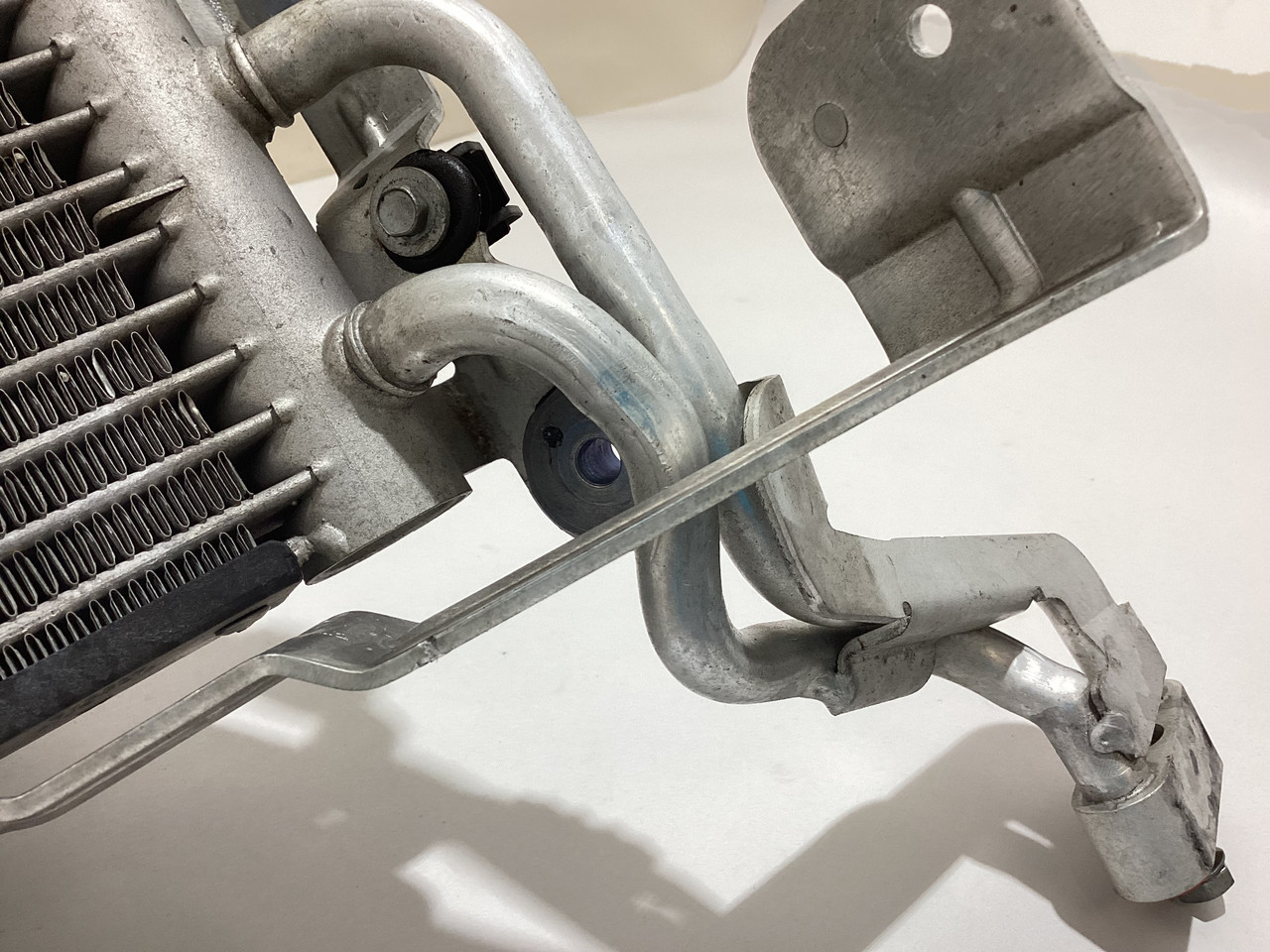 2011-2013 BMW 135i N55 Engine Oil Cooler / 17217564702 / B1009 ...