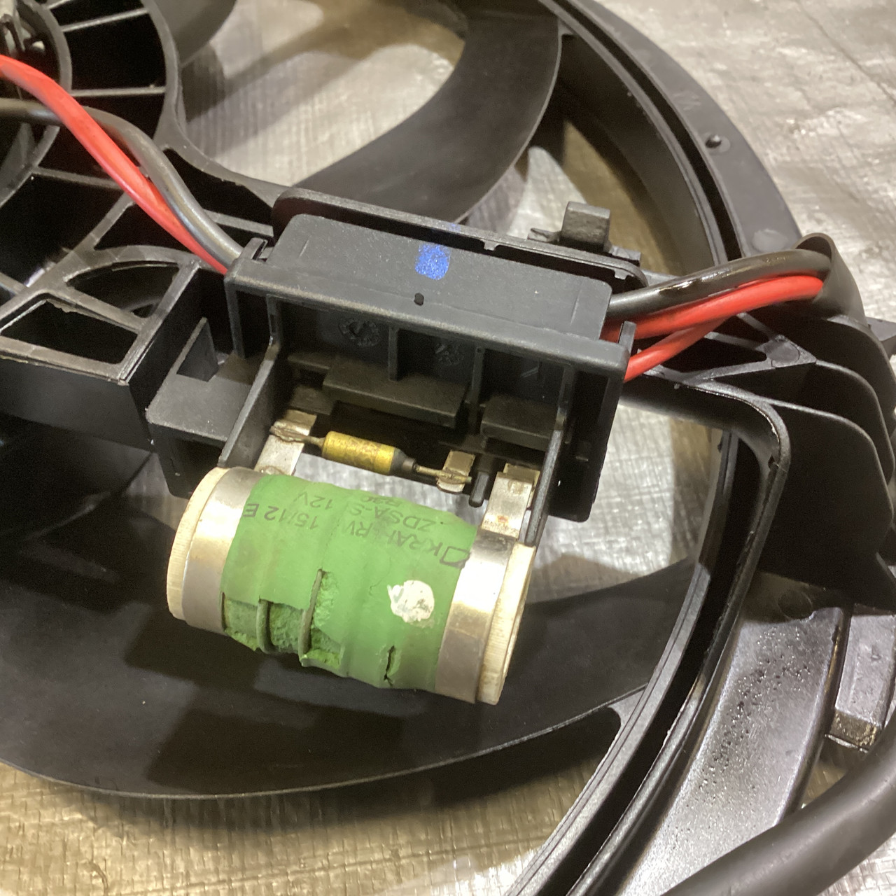2007-2015 Mini Cooper S / JCW Radiator Cooling Fan w/ Radiator OEM ...