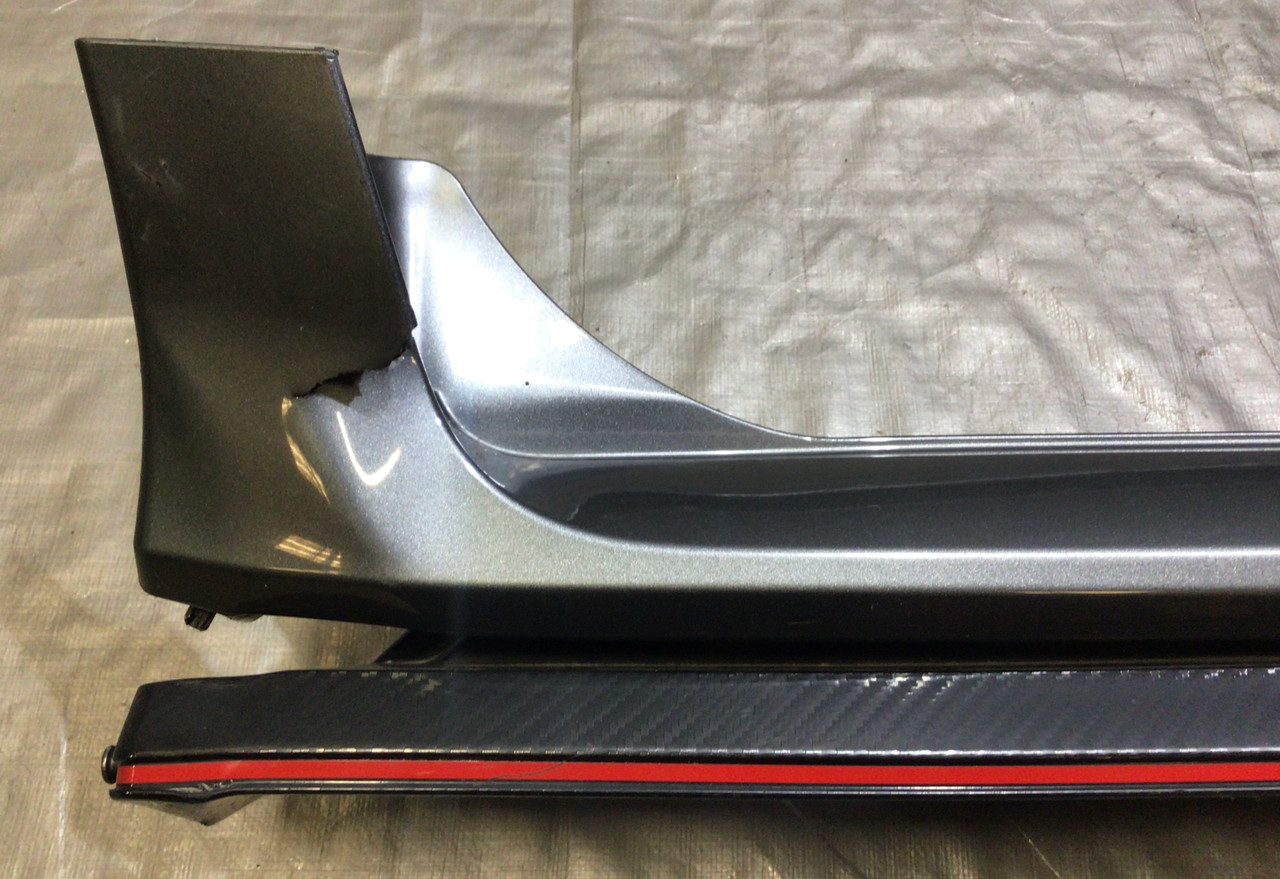 *DAMAGED* 2017-2021 FK8 Honda Civic Type R Driver Side Skirt / Rocker ...