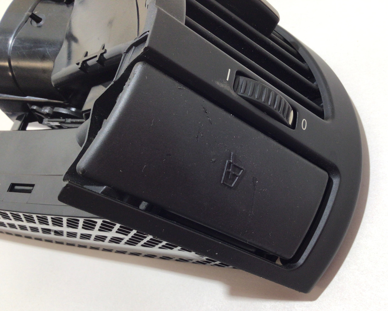 2003-2008 E85 E86 BMW Z4 Passenger Side Air Vent & Cup Holder / Z4048 ...