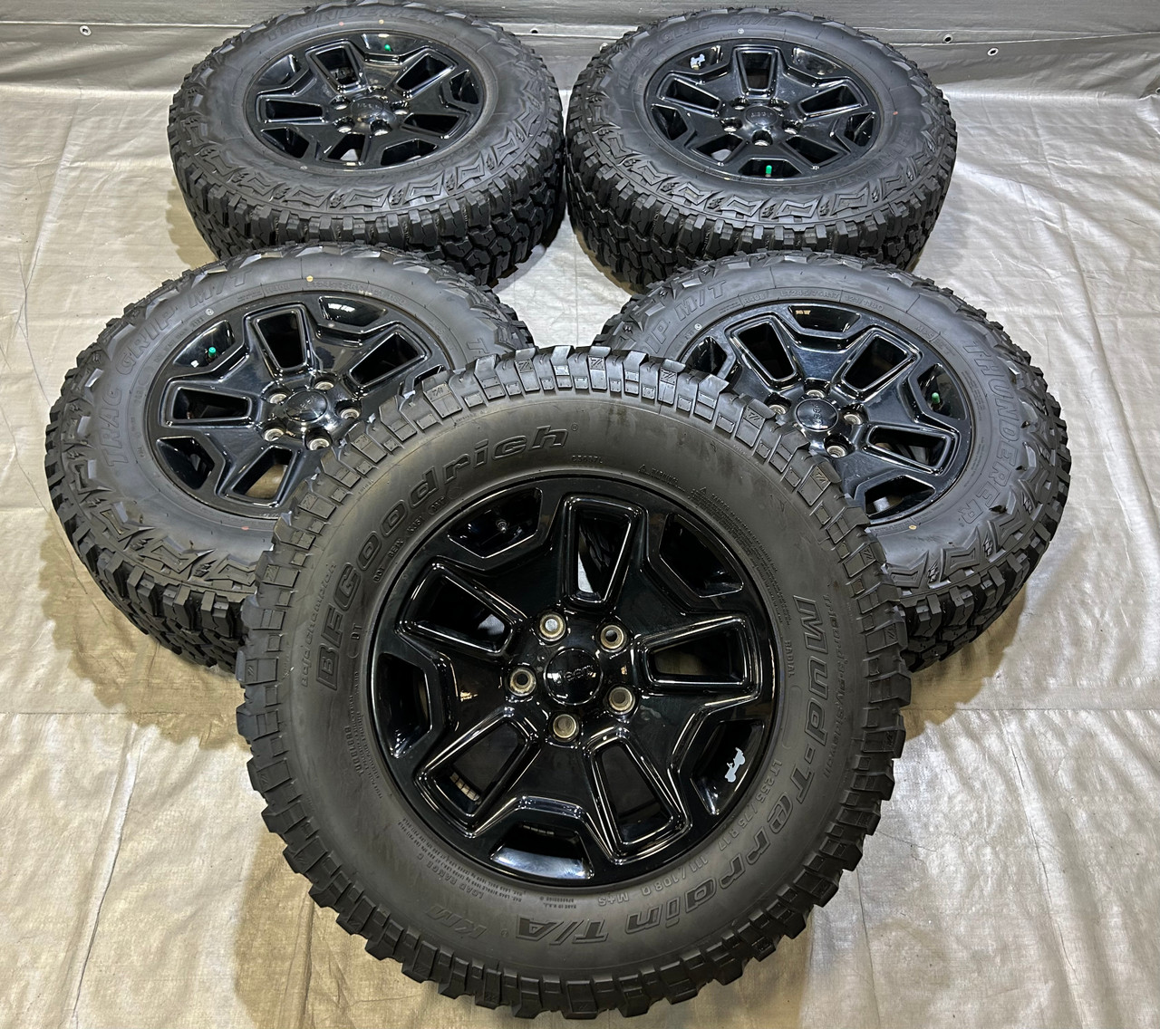 2007-2024 Jeep Wrangler Willy's 17" Gloss Black Wheels Rims w/ Tires ...