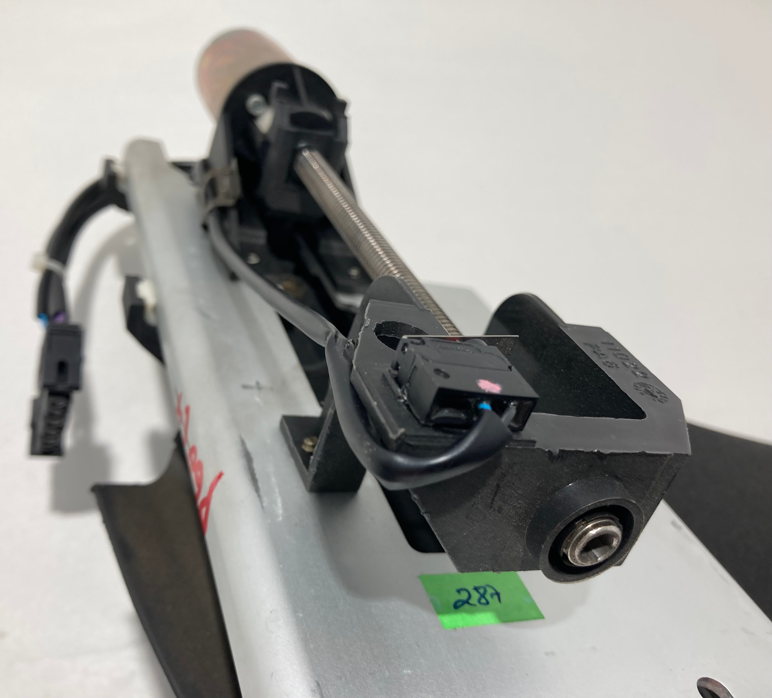 Used Porsche Parts | High Quality | Redline Auto Parts