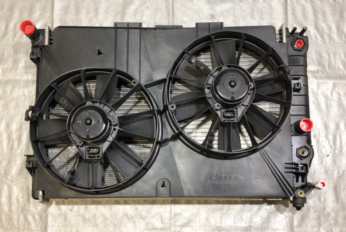 1997-2004 Chevrolet Corvette C5 Radiator w/ Cooling Fans w/ Shroud ...