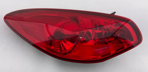 2006-2009 Pontiac Solstice Convertible Driver Tail Light / PS072 ...