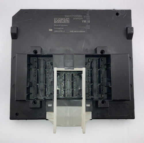 2016 Audi TT Quattro Convertible Body Control Module / BCM ...