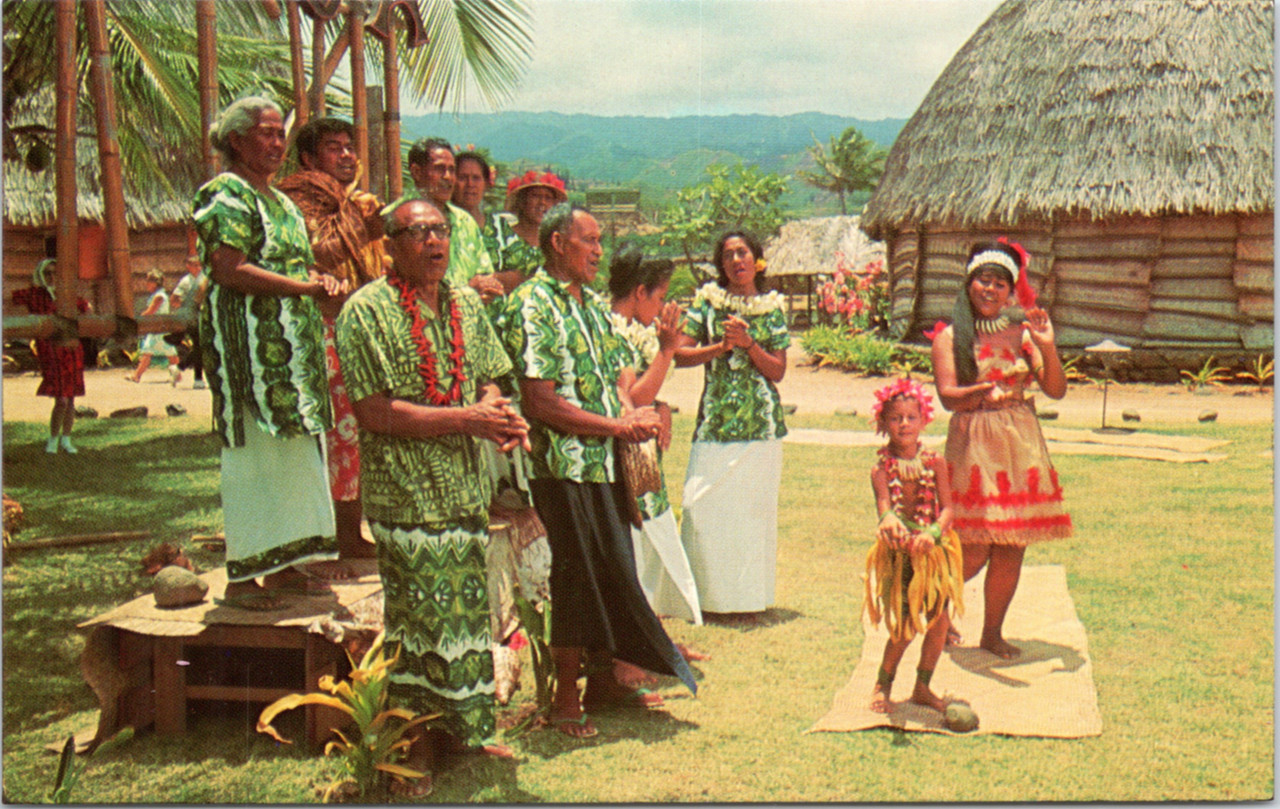 Polynesian Center - Samoan Village - The Gayraj