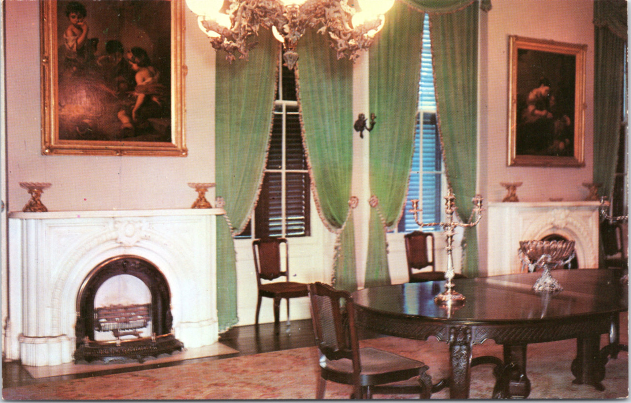 Stanton Hall - great dining room - The Gayraj