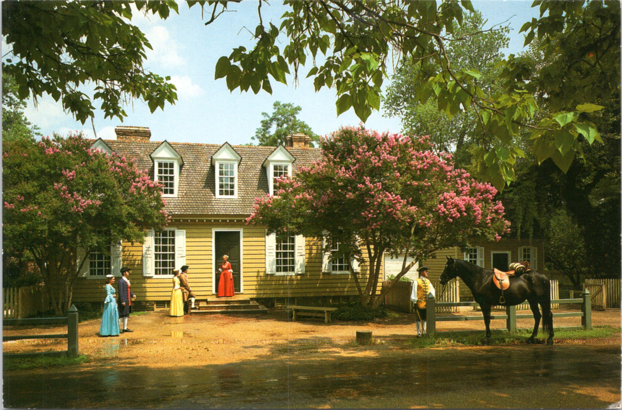 Colonial Williamsburg -- Brush-Everard House - The Gayraj