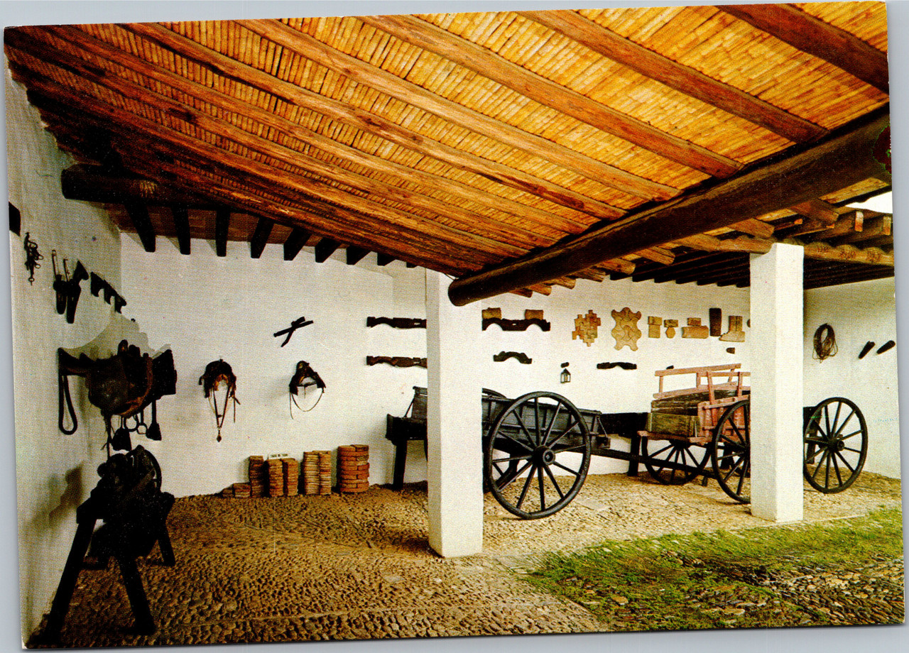 Colonial Art Museum The Stable - The Gayraj