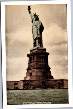Statue of Liberty Lumitone photo print - The Gayraj