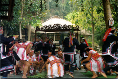 Bunun tribe hunting ceremony - The Gayraj