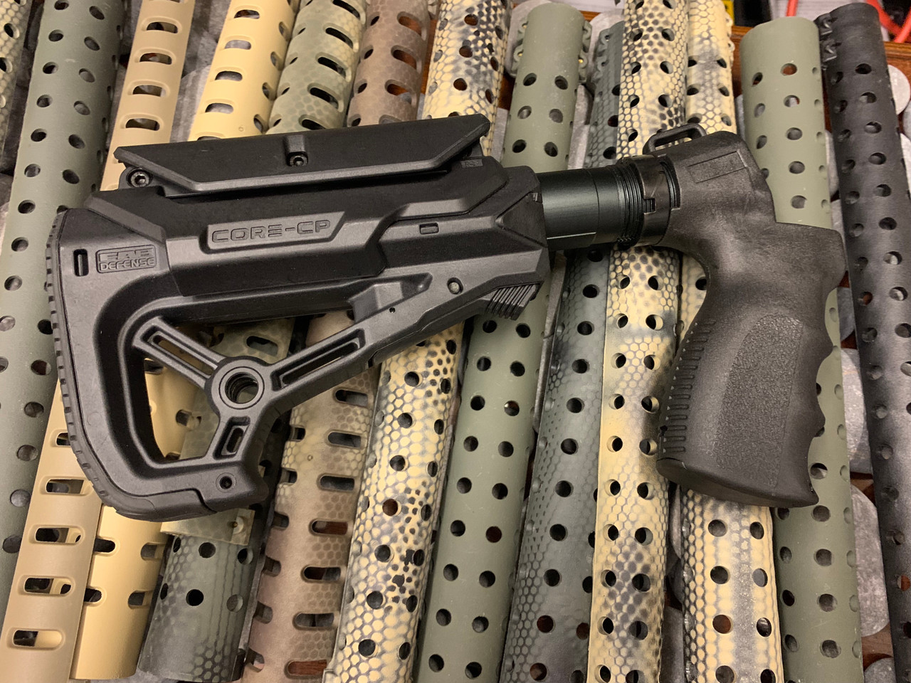 20 GAUGE MOSSBERG SHOCKWAVE Pistol Grip FAB Defense CORE CP Black 6 ...