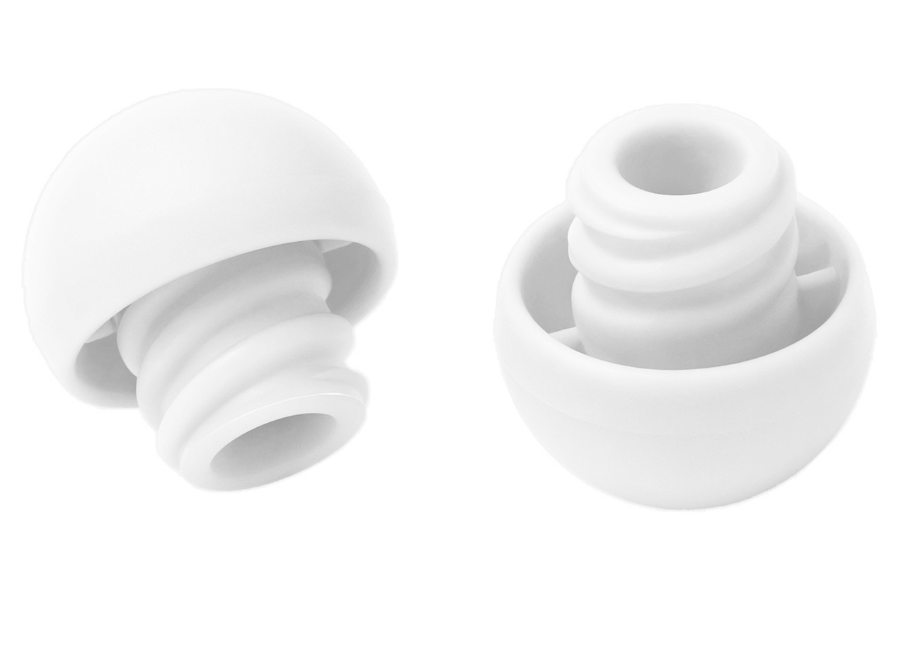 White syringe end caps for labs, pharmacy and veterinary