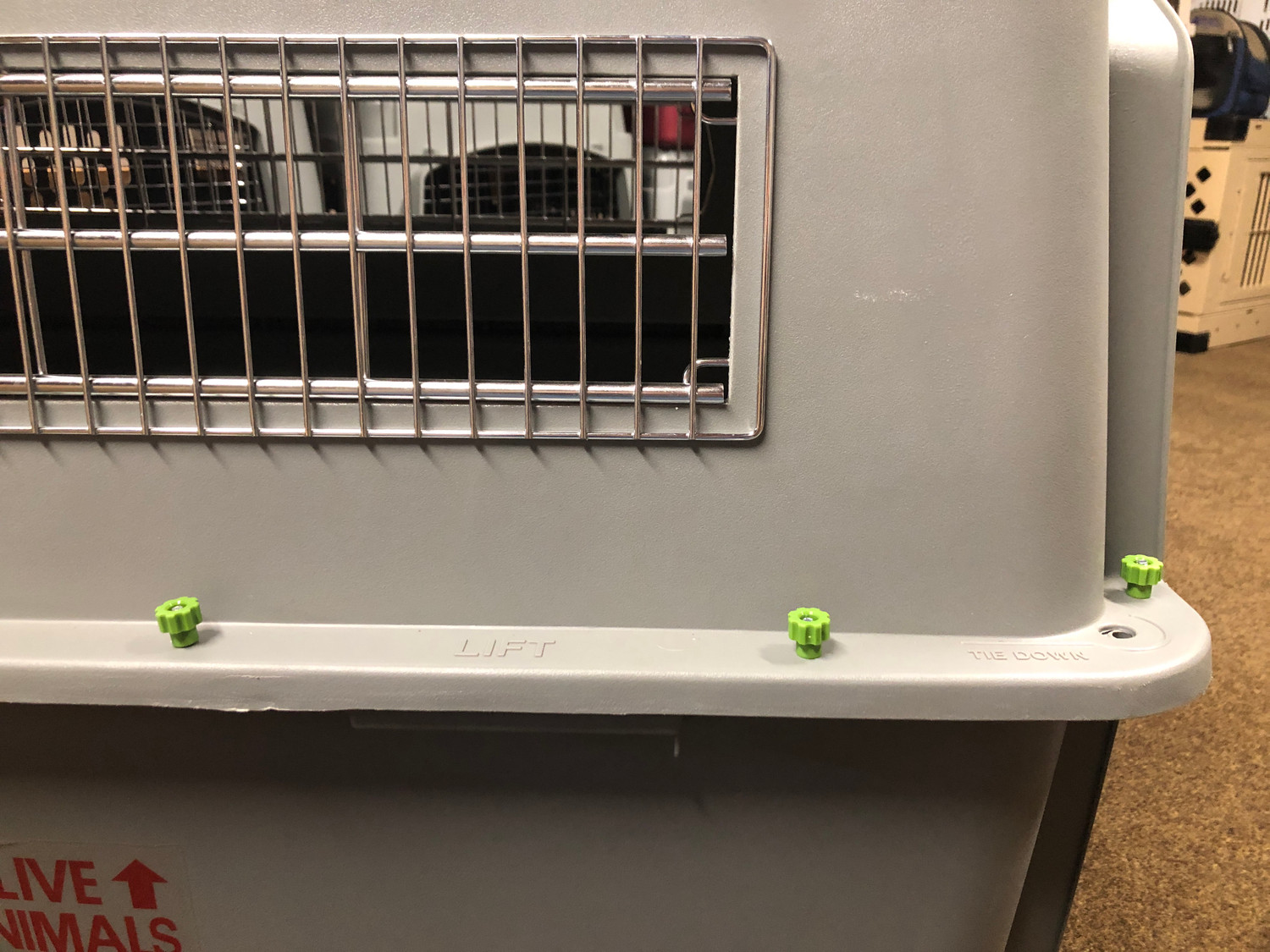 Green Pet Carrier Fasteners Dog Crate replacement nut & bolt