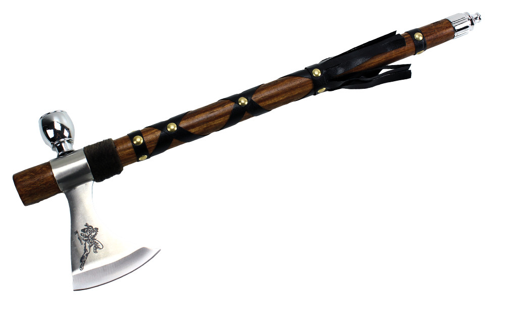 18" Tomahawk with Functional Smoking Tabacco Pipe