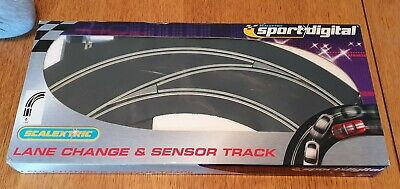 Scalextric C7010 Digital Lane Change Track In to Out RH Slot Car ...