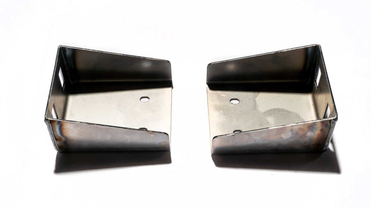 XPLOR Bed Rack Table Mount with 4-Foot Plastic Folding Table