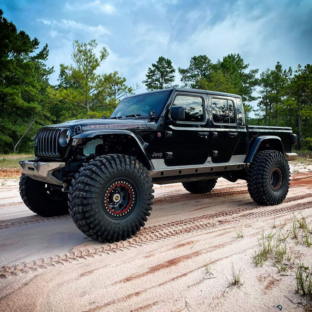 Motobilt Rocker Guards with Steps, Jeep Gladiator JT