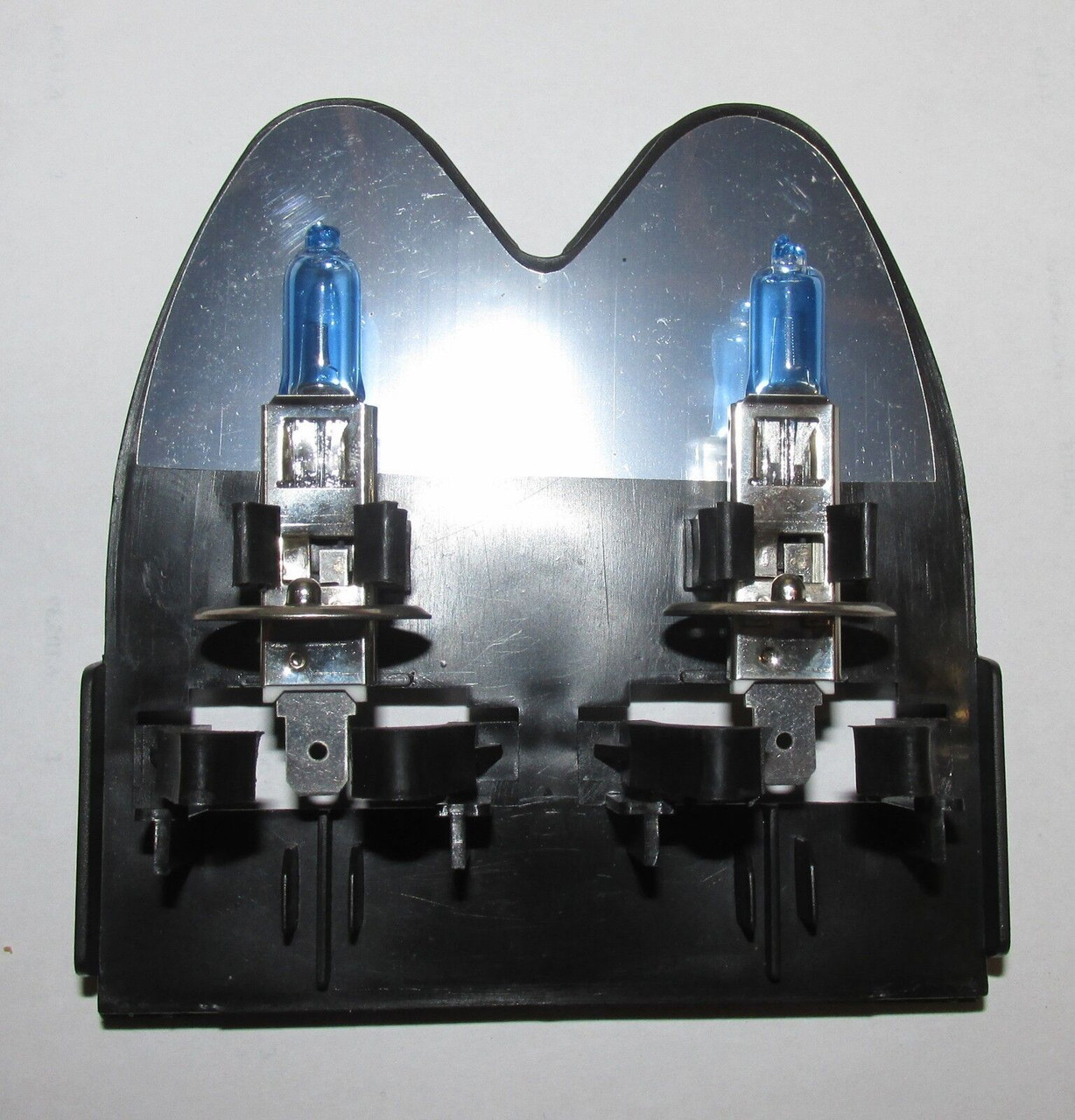 Spectrum H1 Ultra Blue Headlight Bulb 2 PK SUBH1 for Sale | Flitwick ...