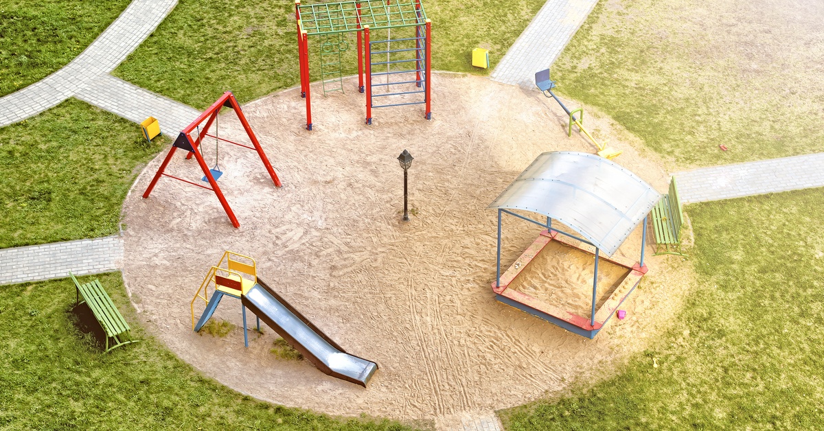 4 Ways To Install Curved Plastic Playground Borders - Discount Playground Supply