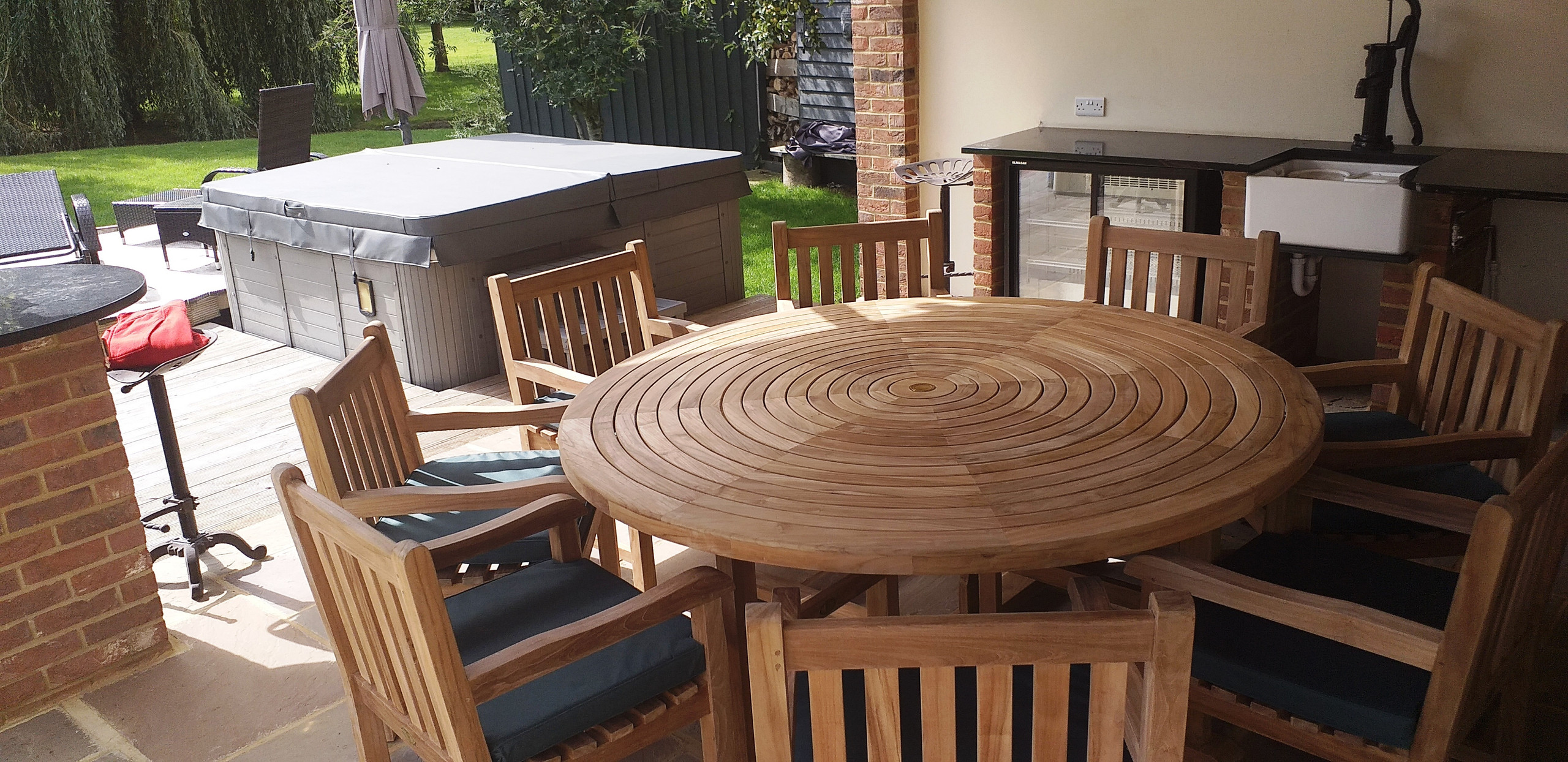 Turnworth 180cm Teak Round Ring Table and Chairs - Outdoor Furniture Set
