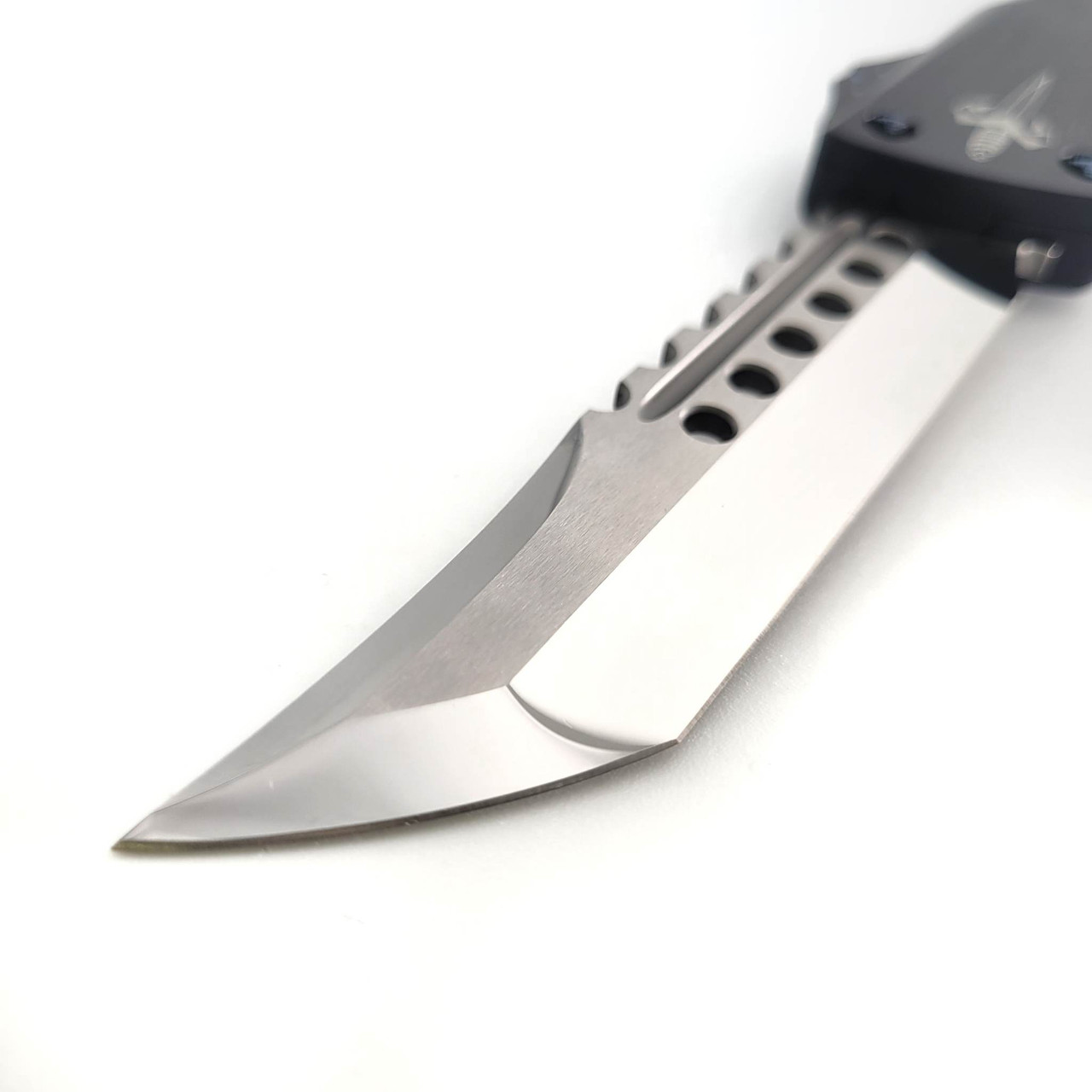 Marfione Custom Combat Troodon Hellhound Tanto Mirror Polish w/Blue ...