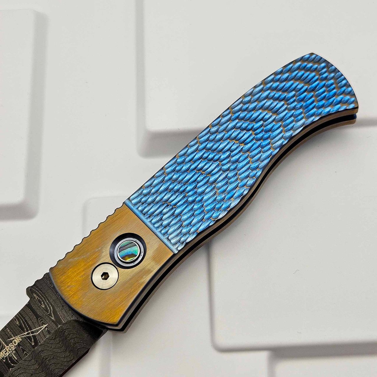 Pro Tech Knives Emerson Design Cqc7 Auto Jigged Ti Bluebronze Ano