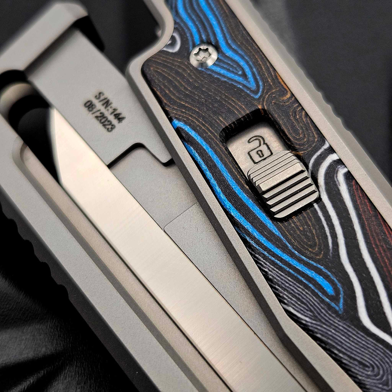 Reate Knives Exo M Gravity Knife Multicolor G 10 Damascus Pattern 6al4v
