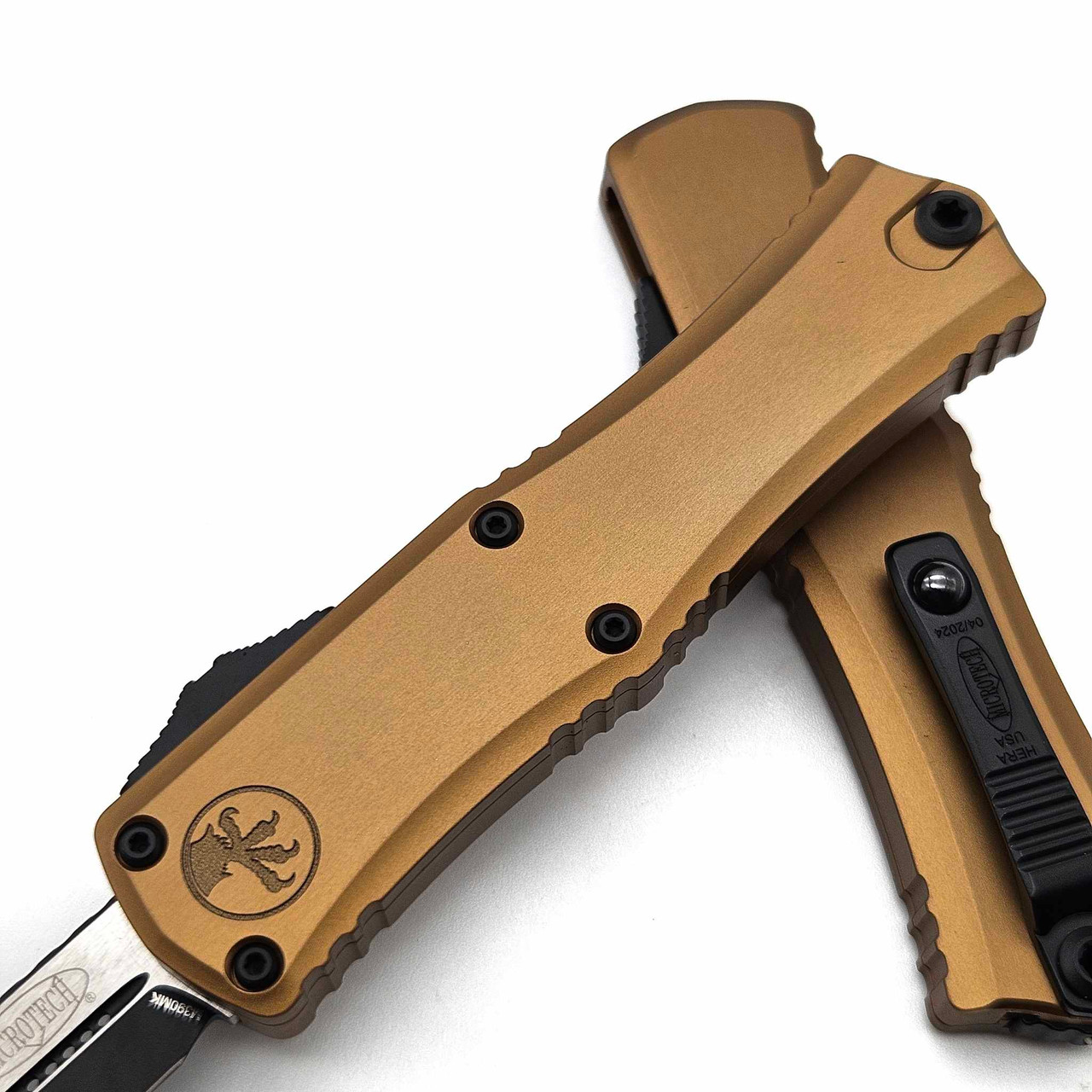 Microtech Mini Hera 1701M-3TA Tan Bayonet Full Serrated Black Standard