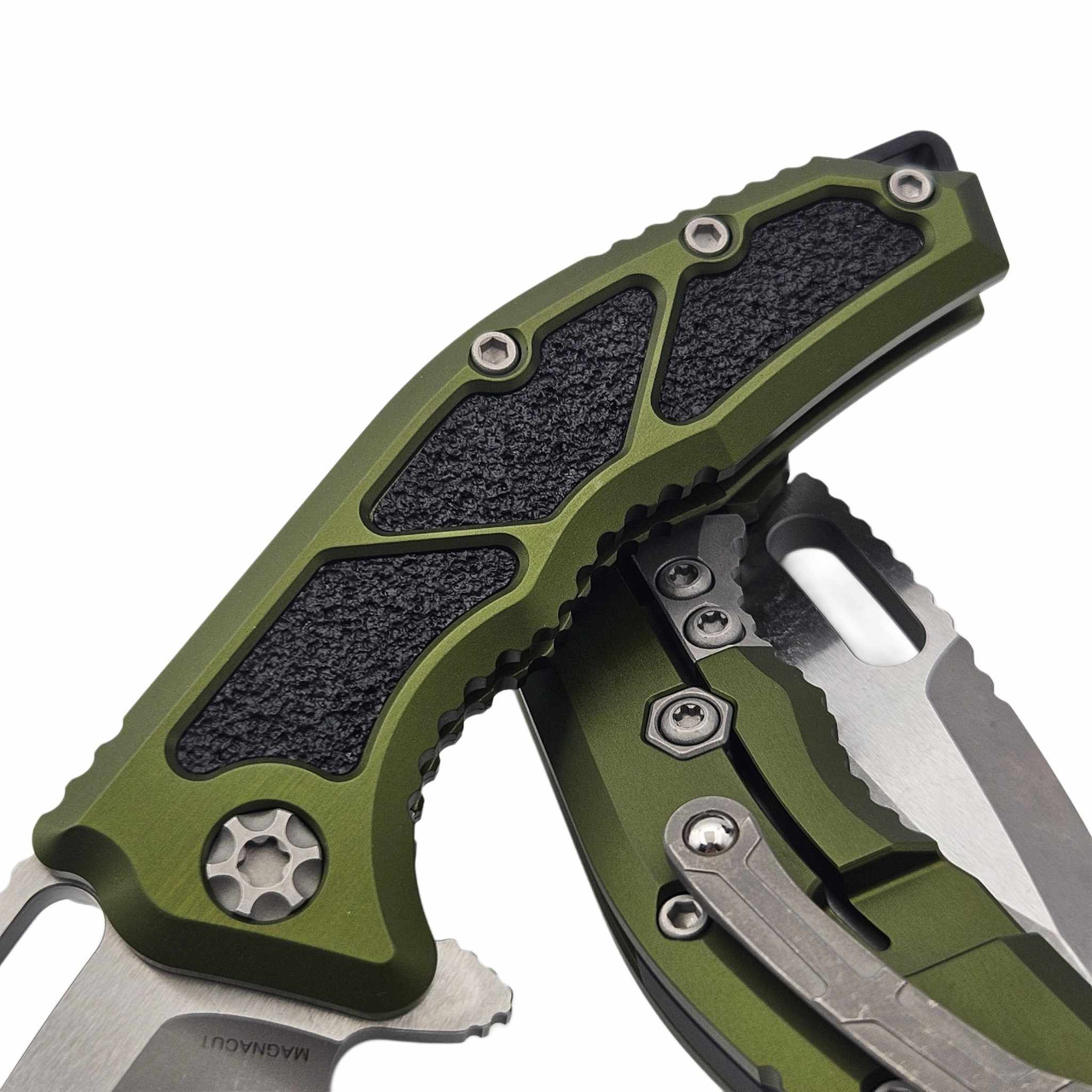 Heretic Medusa Green Manual Folder Battleworn Tanto H009-5A-GRN