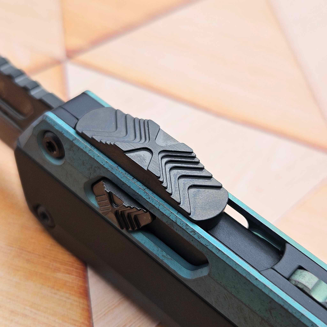 Microtech Knives Glykon 184-2DLCAG Partial Serrated Bayonet DLC Blade ...